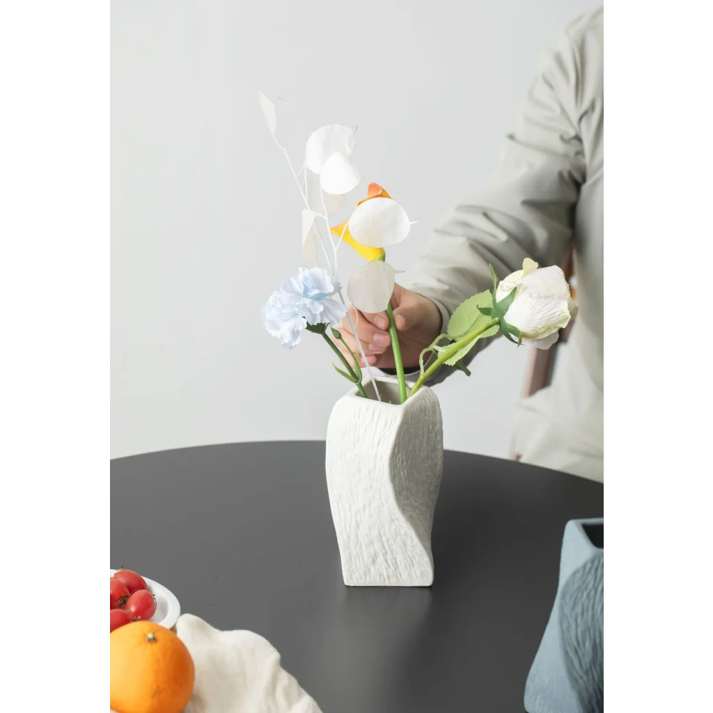 White Abstract Twisted Ceramic Vase - Artistic Minimalist Flower Holde ...
